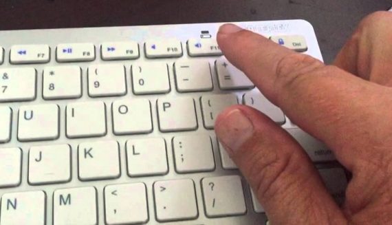 Complete Guide to Using an External Keyboard With an iPad | iPadinTouch